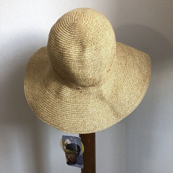Boardwalk Style | Accessories | Nwt Boardwalk Style Paper Sun Hat Wide ...